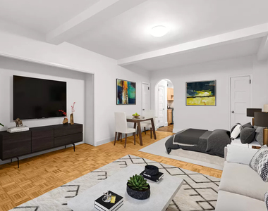 East 44th St — Listing History and Nearby Rentals