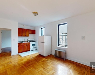 2080 Grand Concourse — Listing History and Nearby Rentals