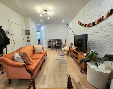 Chauncey Street — Listing History and Nearby Rentals