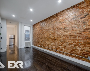 471 Chauncey Street — Listing History and Nearby Rentals