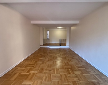Grand Concourse — Listing History and Nearby Rentals