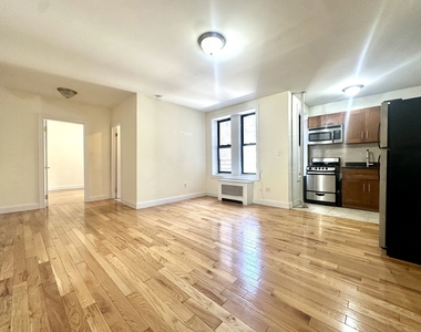 585 West 204th Street — Listing History and Nearby Rentals
