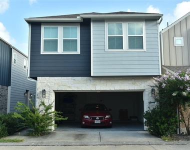9907 Smokehouse Silo Lane — Listing History and Nearby Rentals