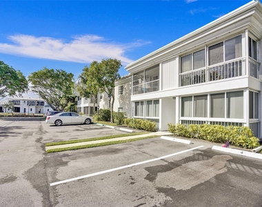 6511 Bay Club Dr — Listing History and Nearby Rentals