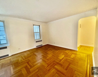 Studio at Jane St for $4,800 by Jason Alzate | RentHop