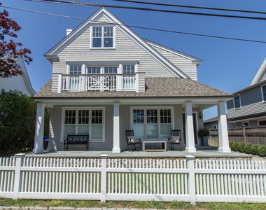 34 Island View Avenue — Listing History and Nearby Rentals