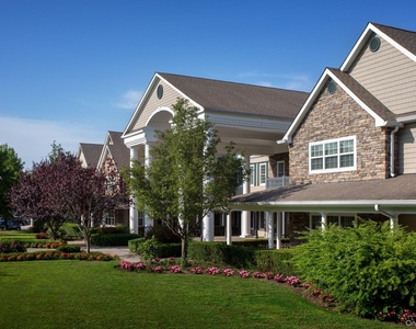 2 Bedrooms at 169 Adams Way for $3,140 by Michelle Holmes | RentHop