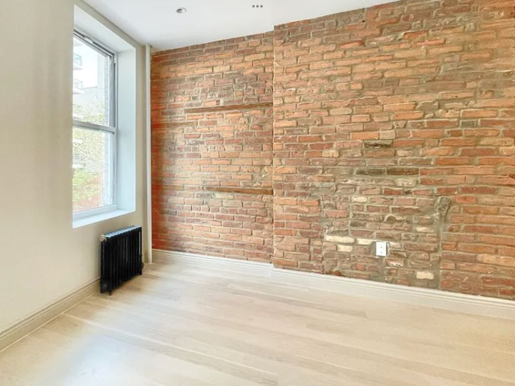 94th Street and Broadway — Listing History and Nearby Rentals