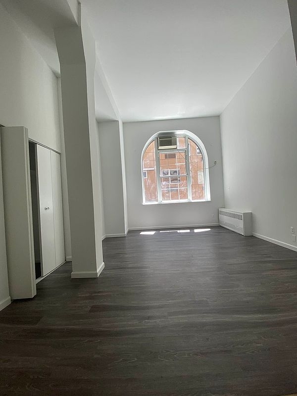 1 Bedroom at Fulton Street for $3,200 by Owen Sullivan | RentHop