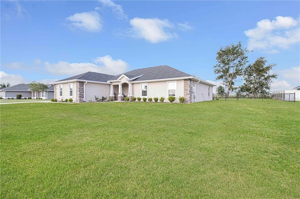 6715 Sw 64th Avenue — Listing History and Nearby Rentals