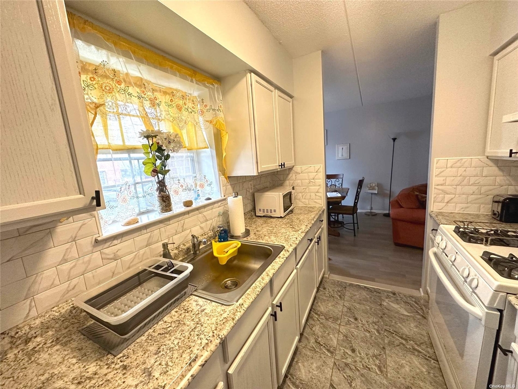 2 Bedrooms at 141 Beach 60th St for $2,300 by RH Advisors OneKey | RentHop