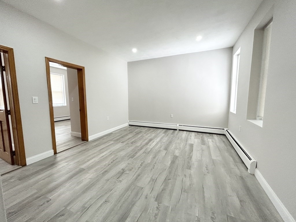 165 Gove St. — Listing History and Nearby Rentals