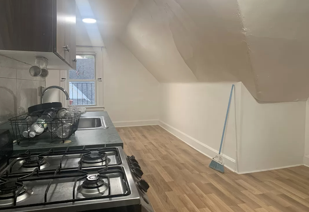 323 Ditmas Avenue — Listing History and Nearby Rentals