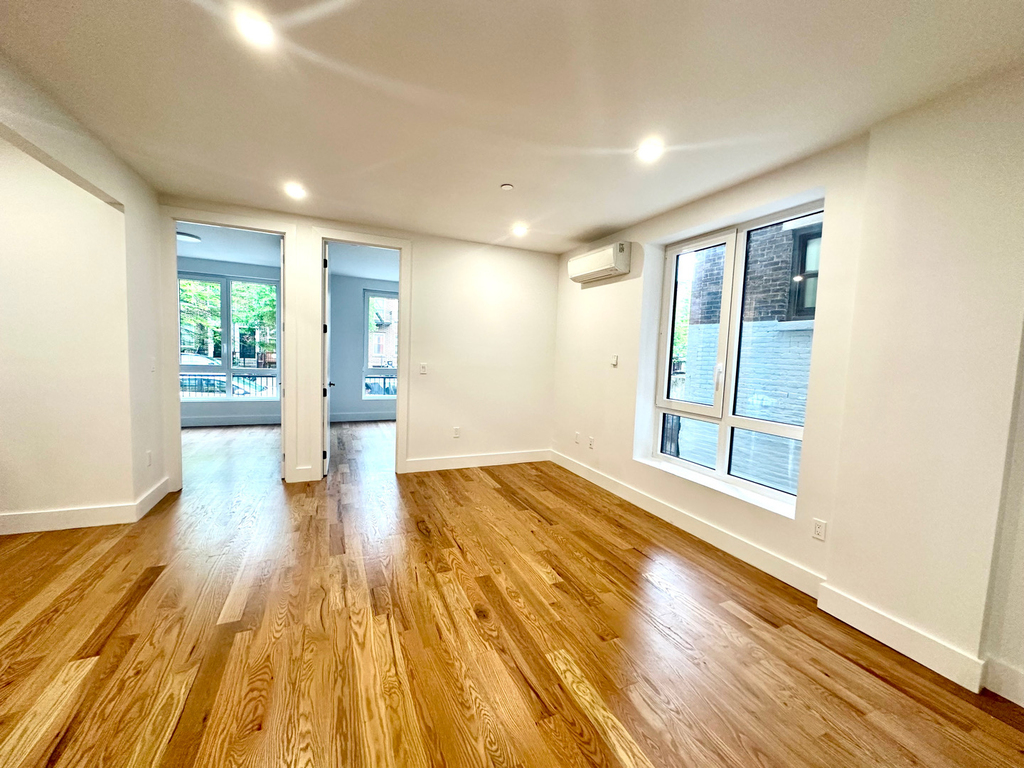 2 Bedrooms at Nostrand ave for $2,850 by Varun Sharma | RentHop