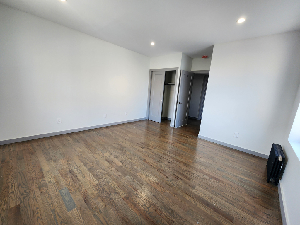 700 West 175th Street