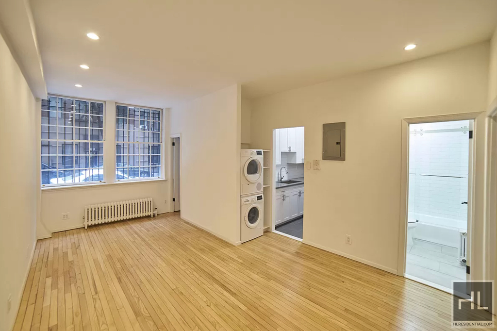 2 Bedrooms at East 92nd Street for $3,250 - $3,501 by Jeanne LaBorne ...
