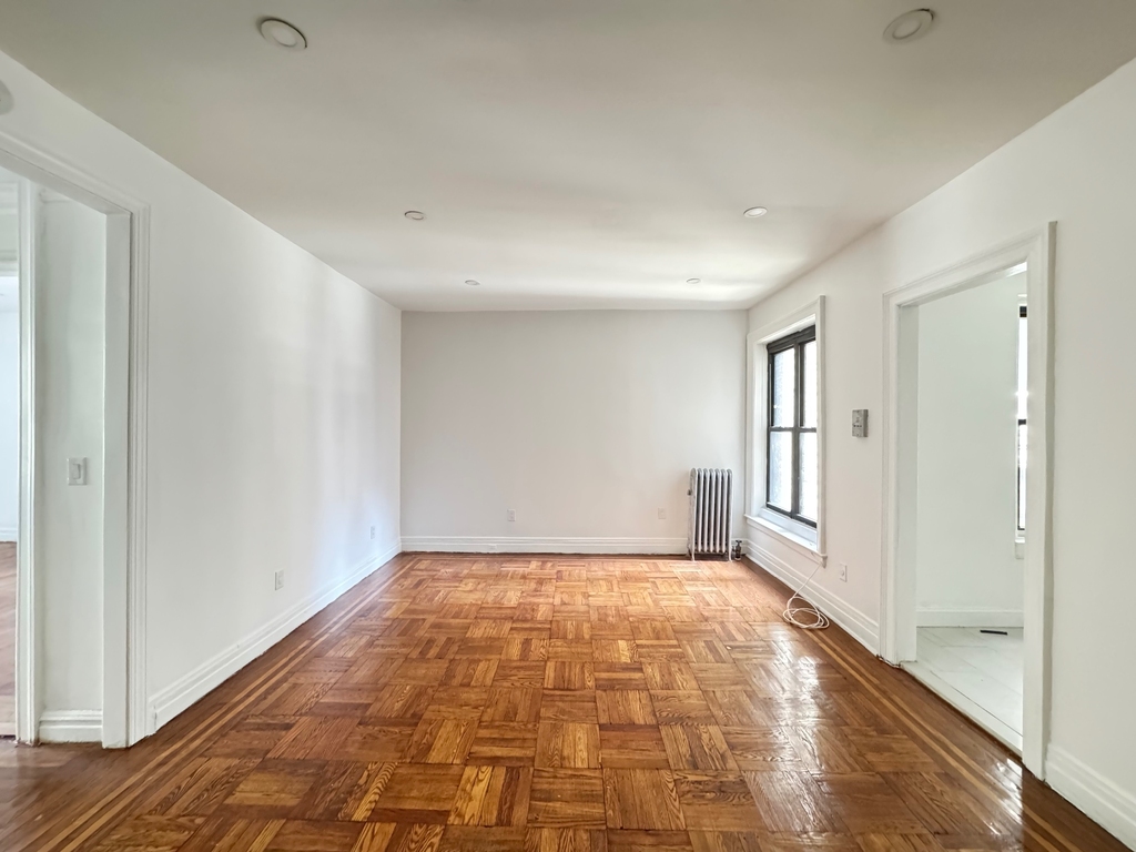 510 West 190th Street — Listing History and Nearby Rentals