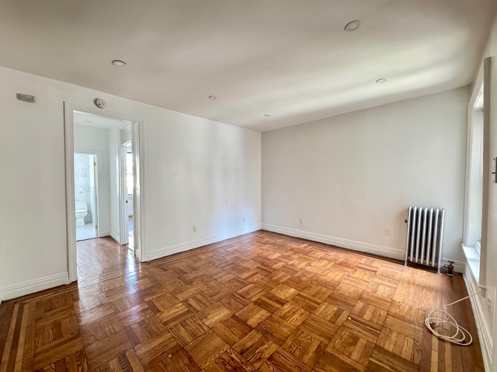510 West 190th Street — Listing History and Nearby Rentals