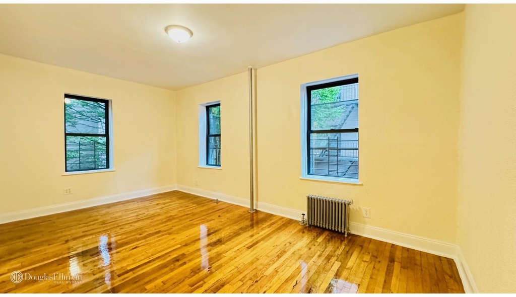 45-16 49th St — Listing History and Nearby Rentals