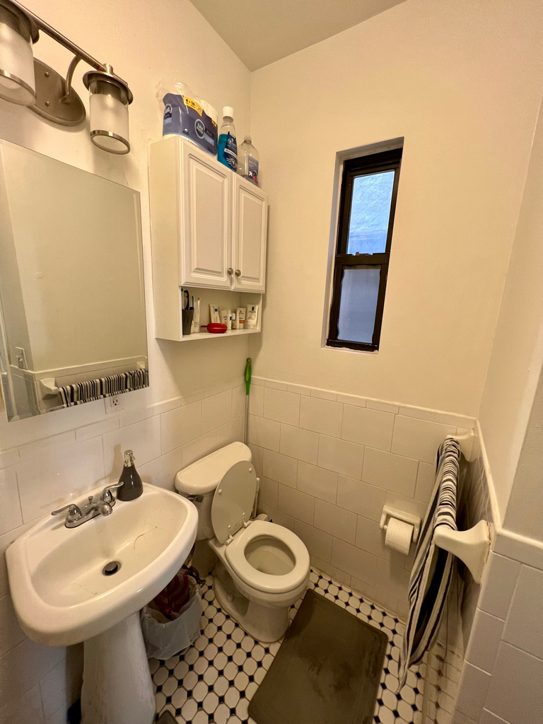 East 13th Street & Avenue A — Listing History and Nearby Rentals