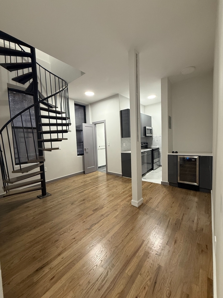 601 West 141st Street — Listing History and Nearby Rentals