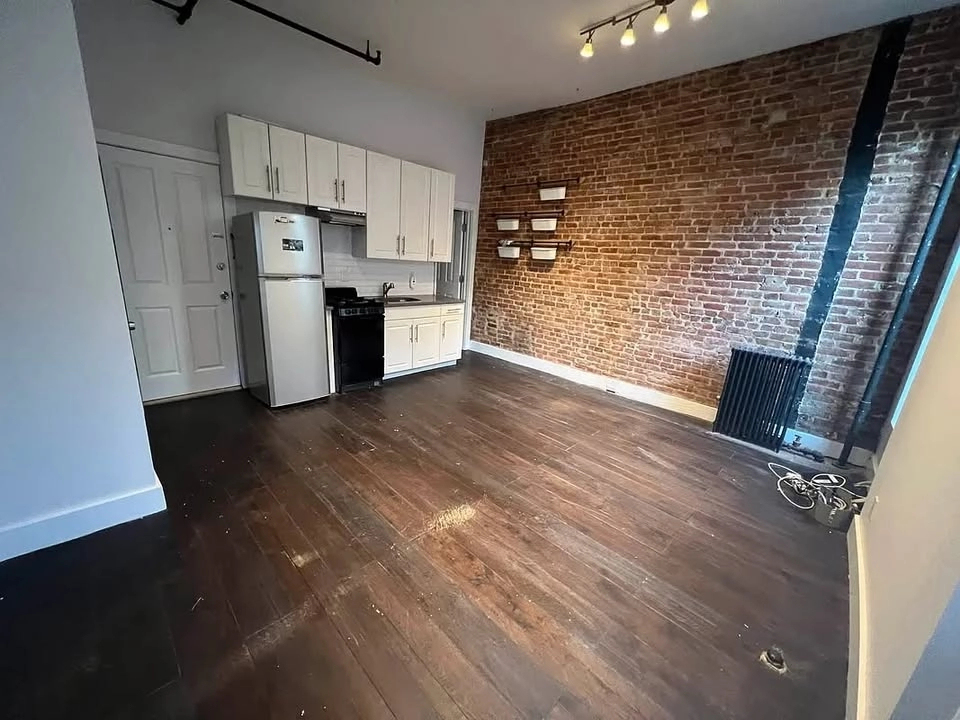 480 Greene Avenue — Listing History and Nearby Rentals