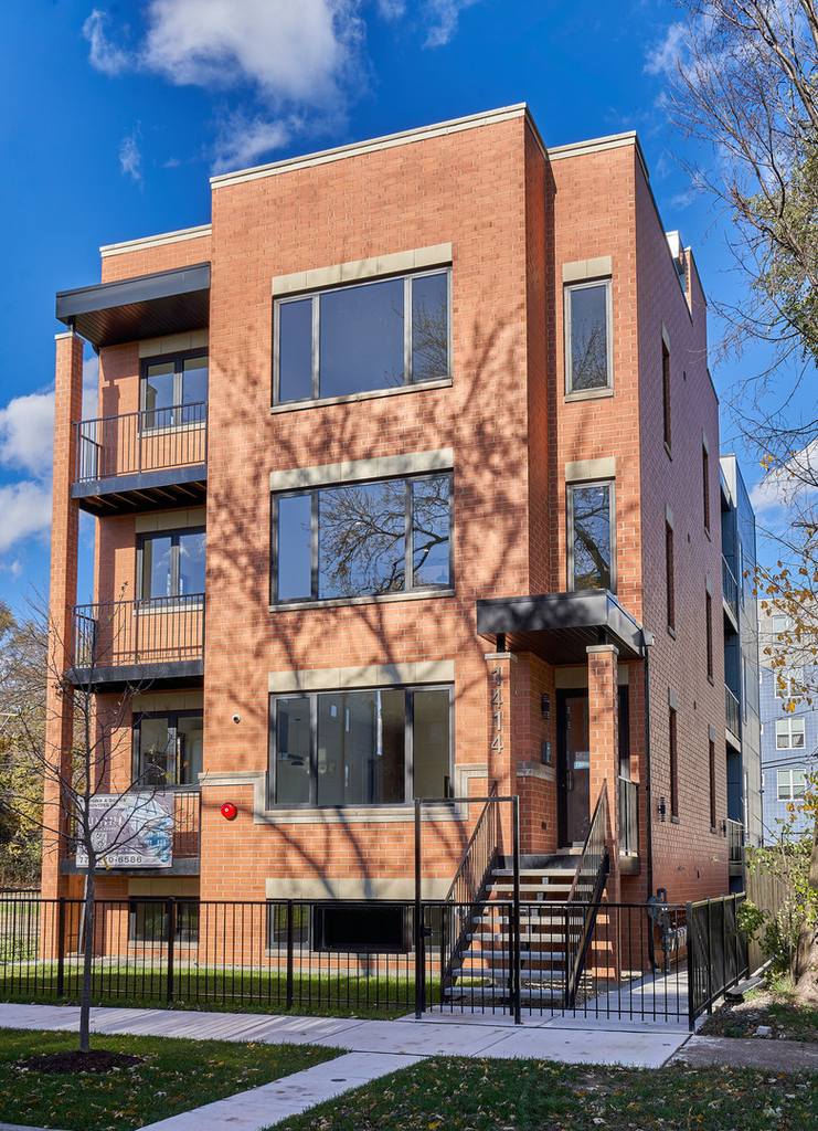 1405 E 65th Place — Listing History and Nearby Rentals