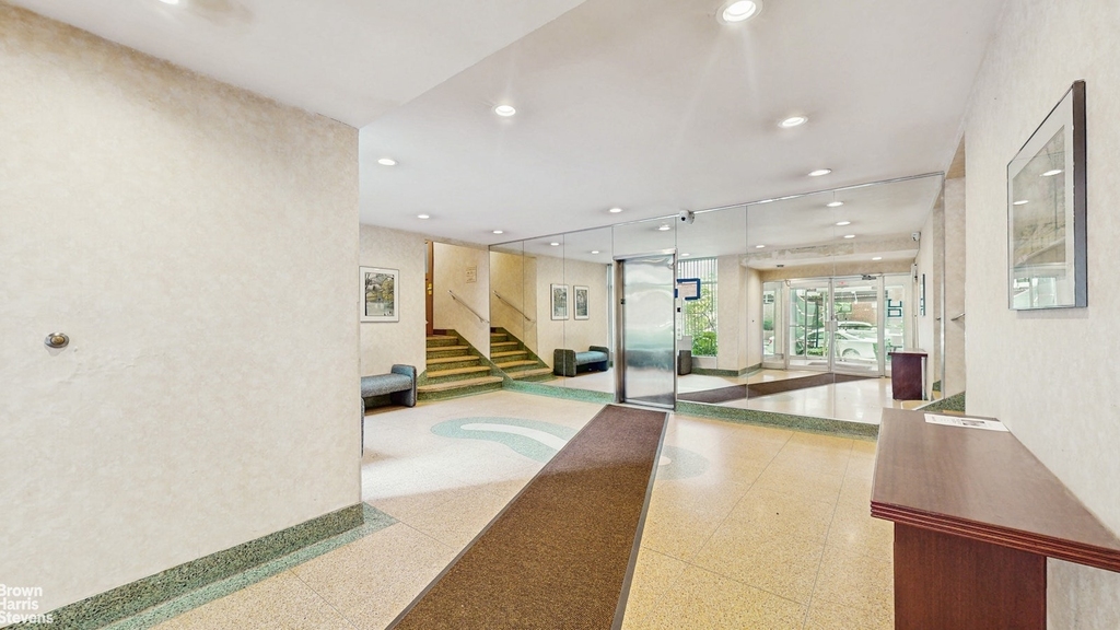 645 W 239th Street — Listing History and Nearby Rentals