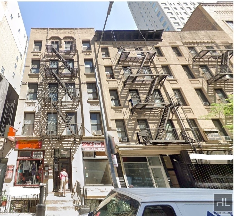 East 87 Street — Listing History and Nearby Rentals