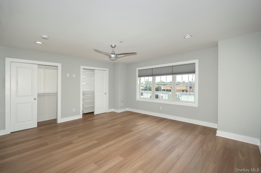 3 Bedrooms at 1 Wallace Court for $4,535 by Michelle Holmes | RentHop