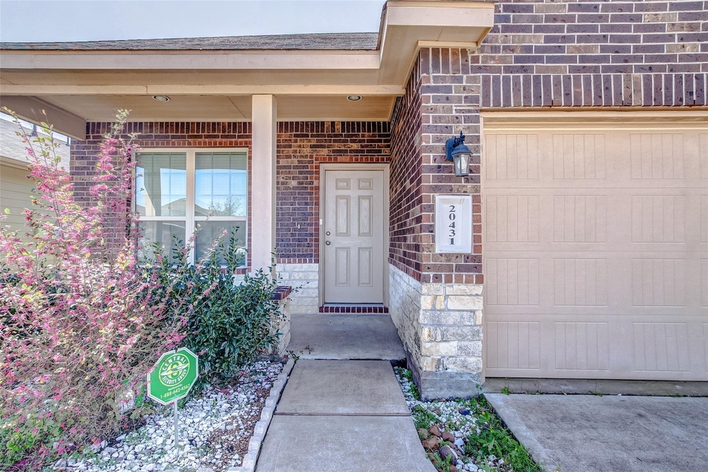 20431 Thunder Ridge Lane — Listing History and Nearby Rentals