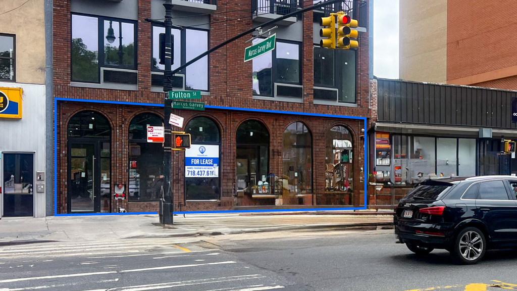 1584 Fulton Street — Listing History and Nearby Rentals