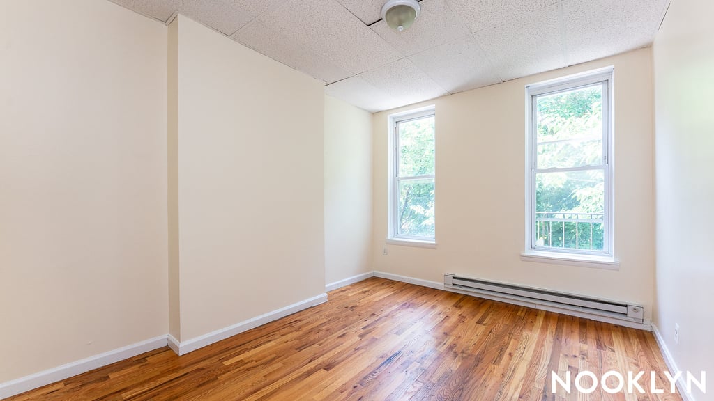 776 Nostrand Avenue — Listing History and Nearby Rentals