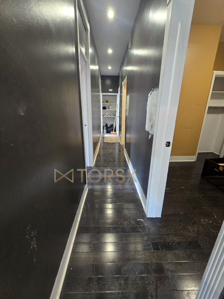 2887 Fulton Street — Listing History and Nearby Rentals