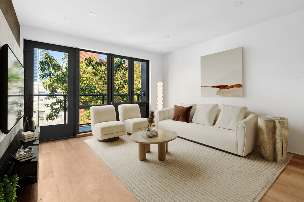 36 India Street — Listing History and Nearby Rentals