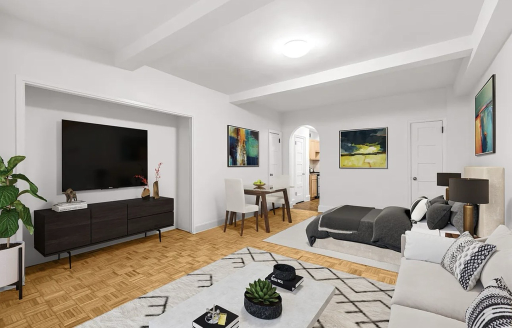 307-310 East 44th Street, Unit 215 — Listing History and Nearby Rentals
