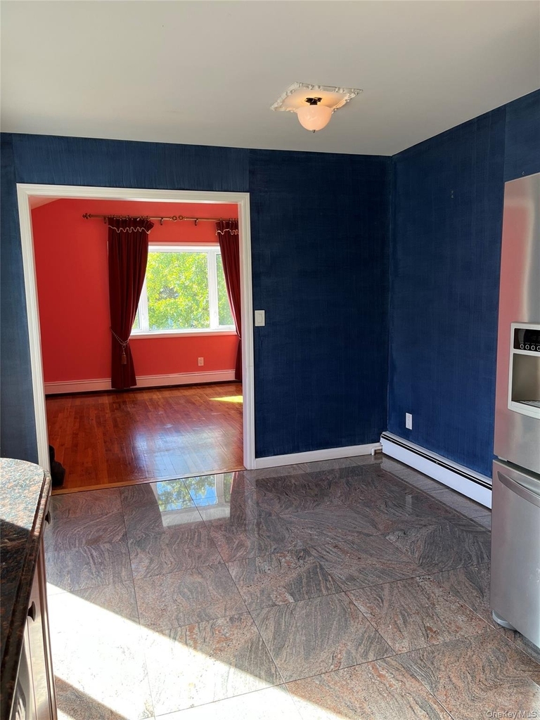 3 Bedrooms at 429 E Park Avenue for $4,600 by Robin A. Bokor | RentHop