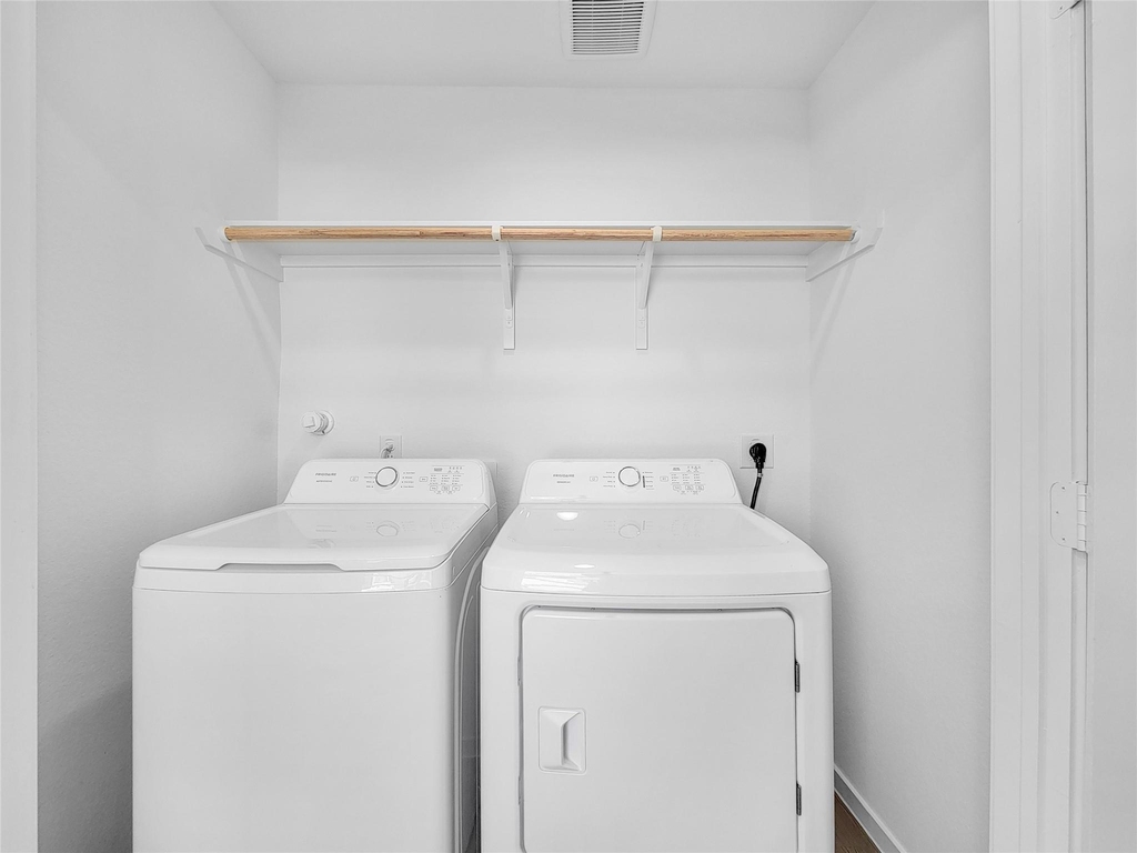 273 Douglas Hills Drive — Listing History and Nearby Rentals