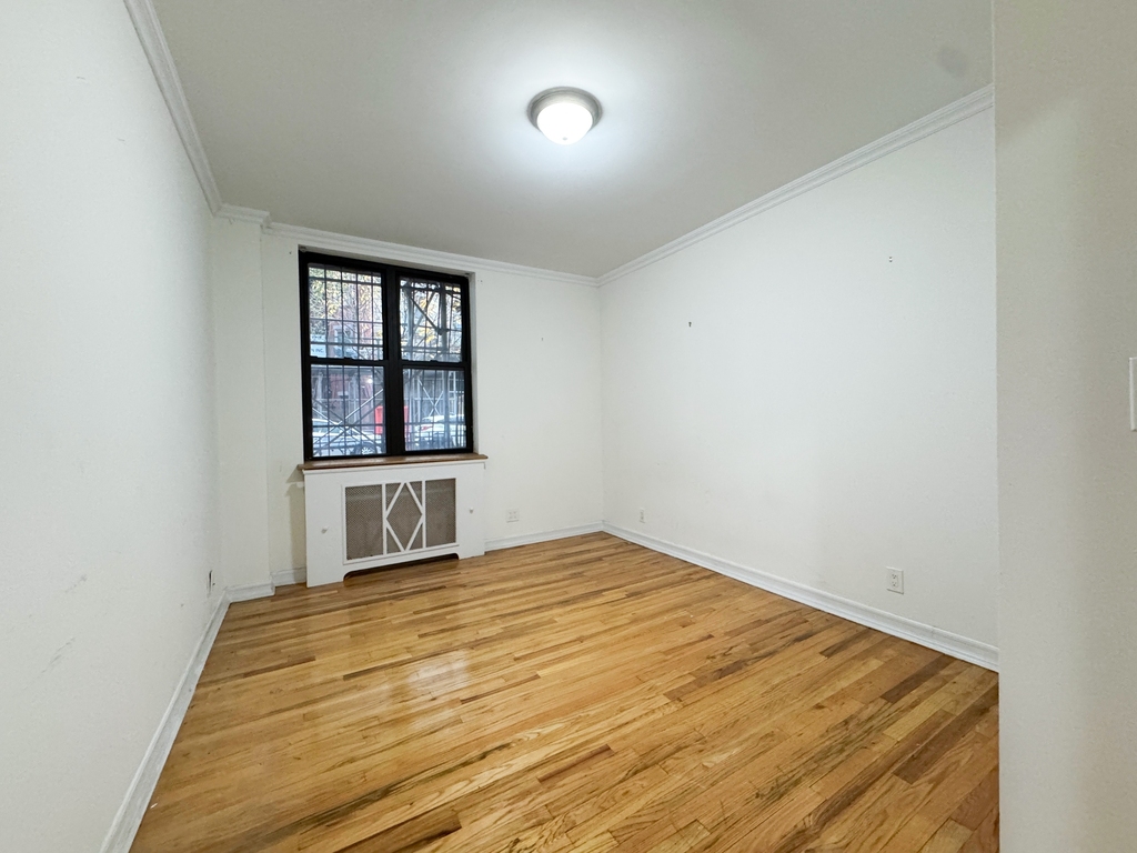 203 West 107th Street — Listing History and Nearby Rentals