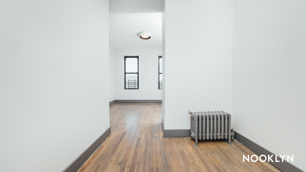 368 Chauncey Street — Listing History and Nearby Rentals