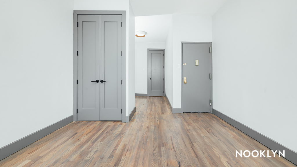 368 Chauncey Street — Listing History and Nearby Rentals