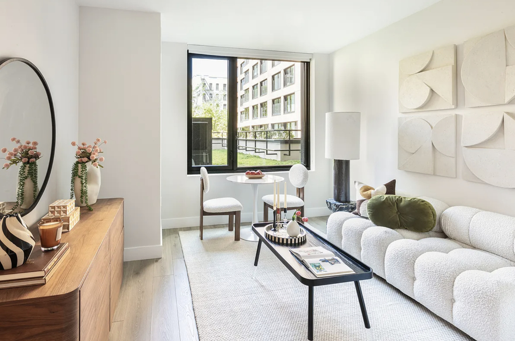 Copy of Franklin Ave & Crown Street — Listing History and Nearby Rentals