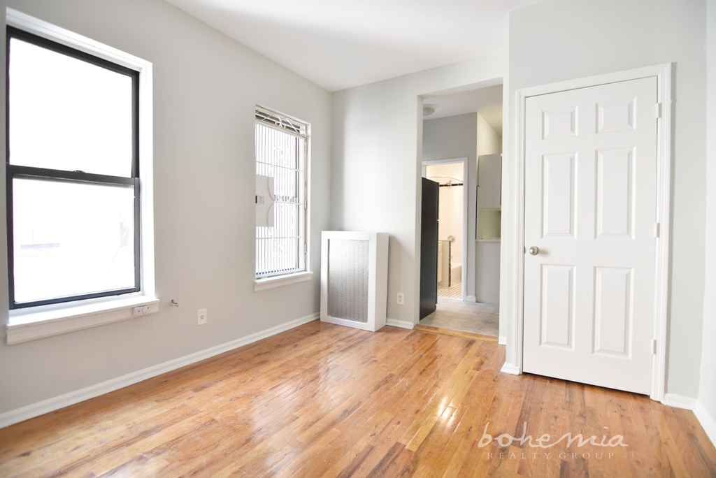 215 West 145th Street — Listing History and Nearby Rentals