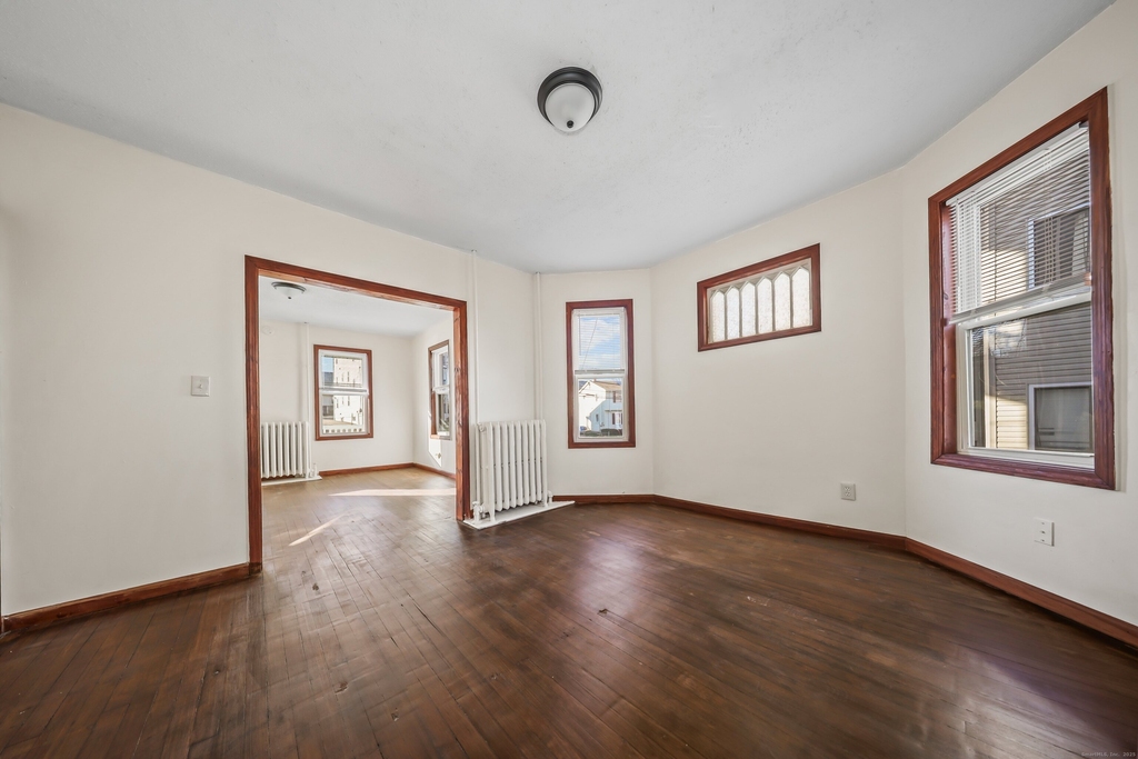 294 Bellevue Street — Listing History and Nearby Rentals