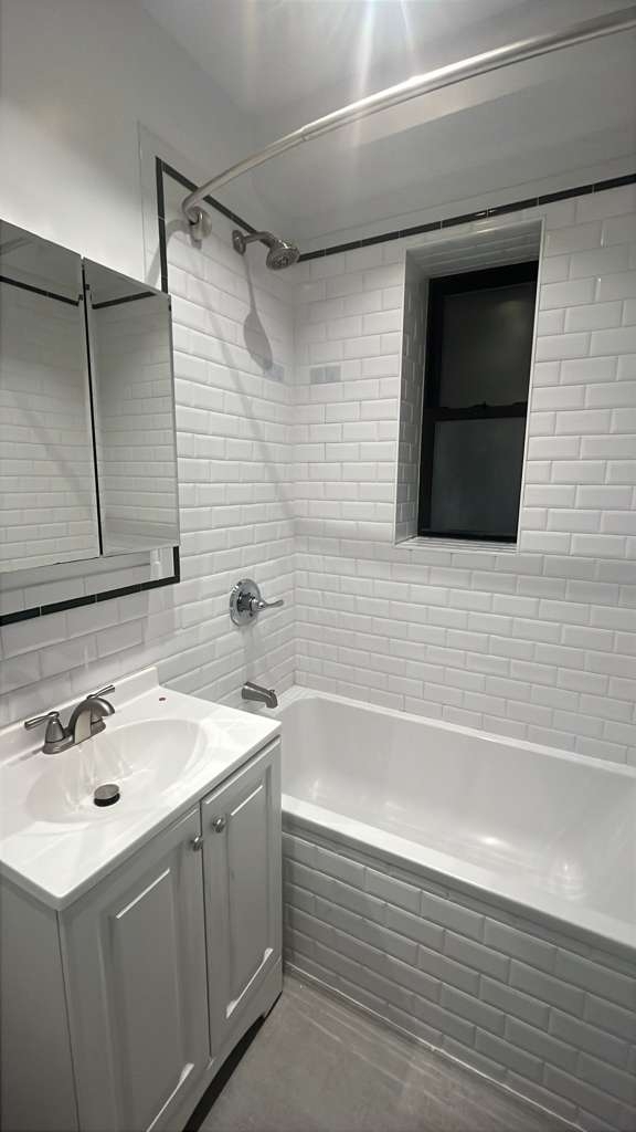 600 West 136th Street, New York, NY 10031 — Listing History and Nearby ...