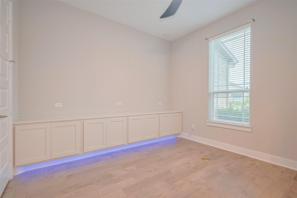 5 Bedrooms at 1322 Mcmurtry Ridge Drive for $5,500 by John McGuire ...
