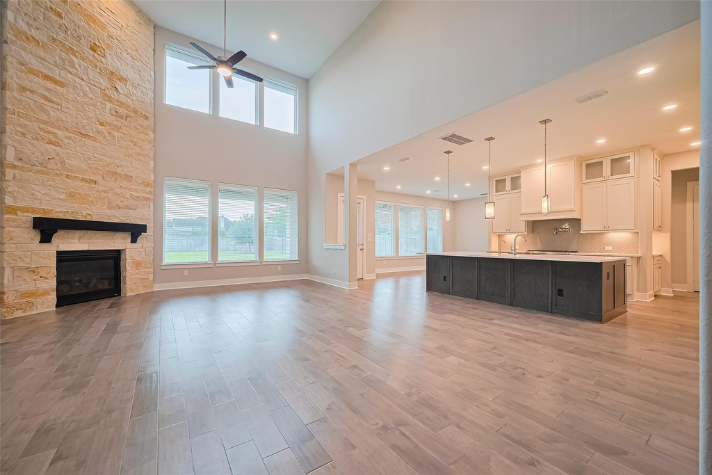 5 Bedrooms at 1322 Mcmurtry Ridge Drive for $5,500 by John McGuire ...