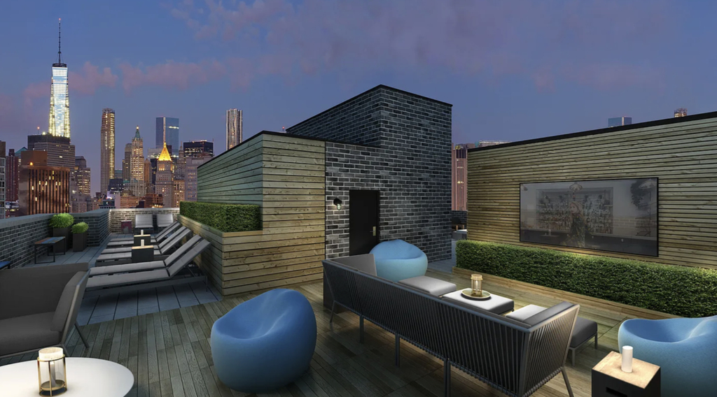 331 East Houston Street — Listing History and Nearby Rentals