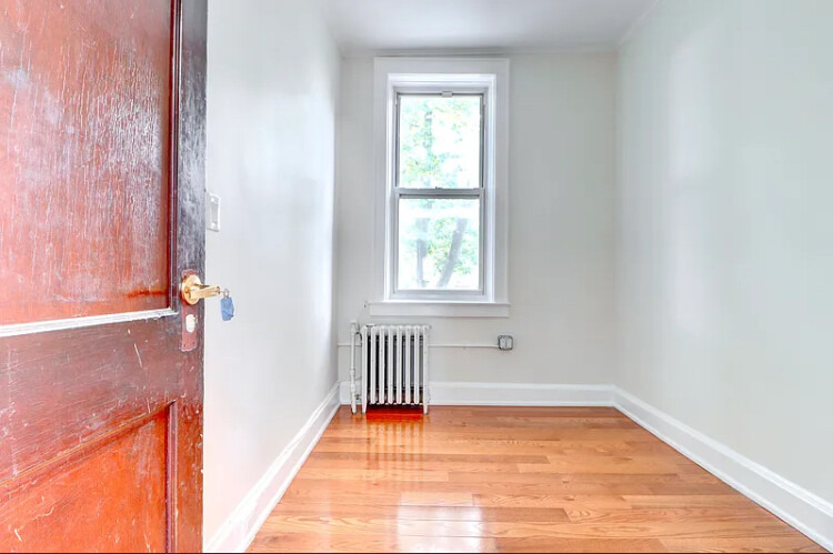 71-41 68th Street — Listing History and Nearby Rentals
