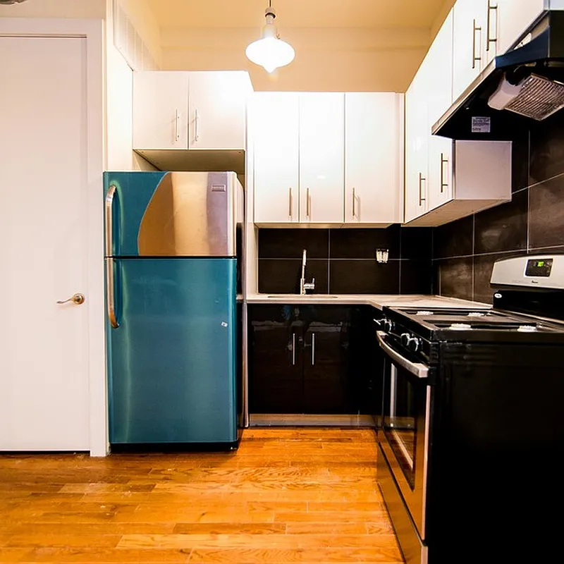 825 Bushwick Avenue #3 — Listing History and Nearby Rentals